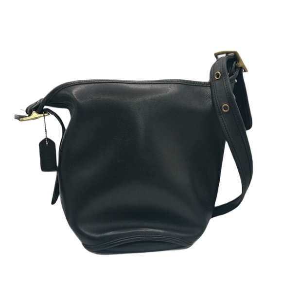 Coach | Bags | Coach Duffle Bag Vintage Helens Legacy Black Leather ...